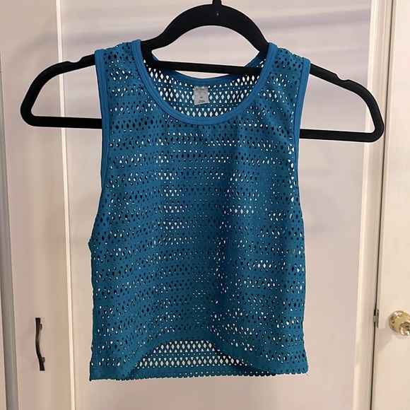 Beyond Yoga | Tops | Beyond Yoga Mesh Crop Tank Med | Poshmark